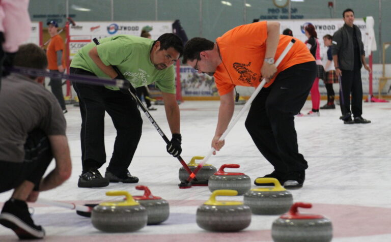 Bonspiels – Hollywood Curling